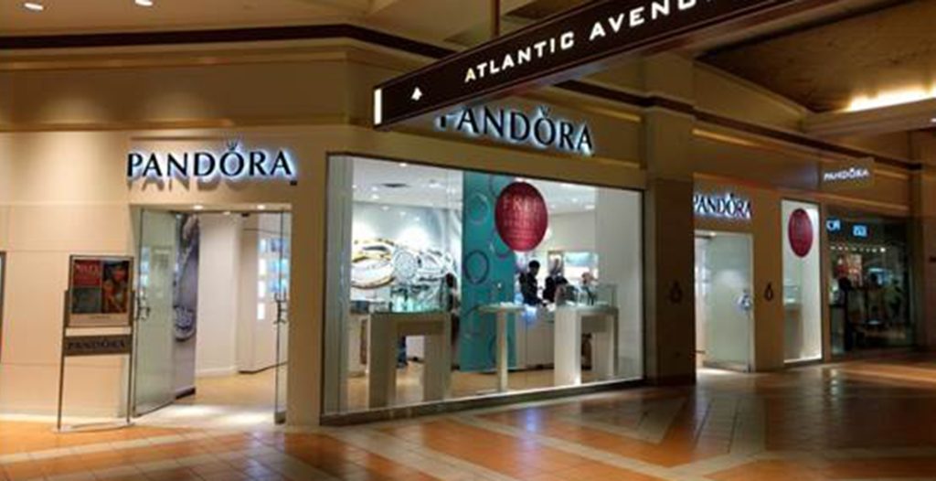 Pandora - Downtown Brooklyn