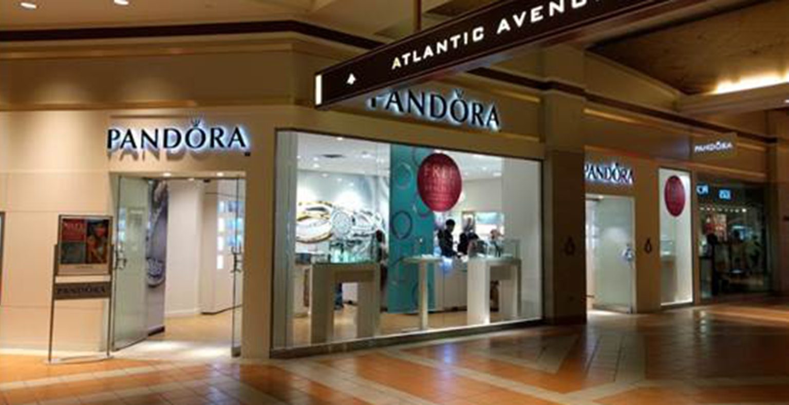 Pandora - Downtown Brooklyn